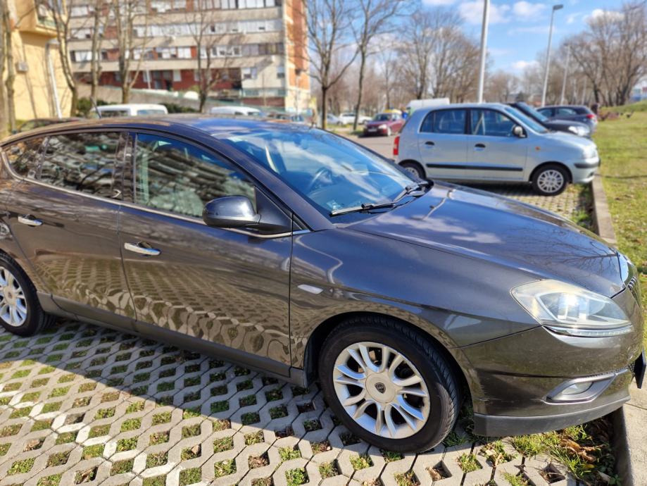 Lancia Delta 1,4 T-Jet, 2009 god.