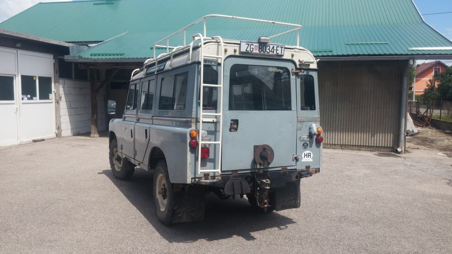 Land Rover Defender 109, 1978 god.