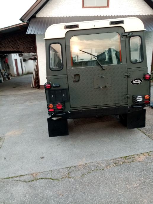 Land Rover Defender 2.5 D, 1989 god.