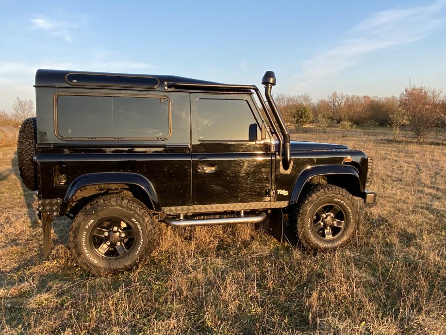 Land Rover Defender 2,5 TD5, 2003 god.