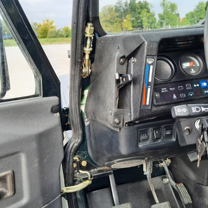 Land Rover Defender 200 Tdi, 1992 god.