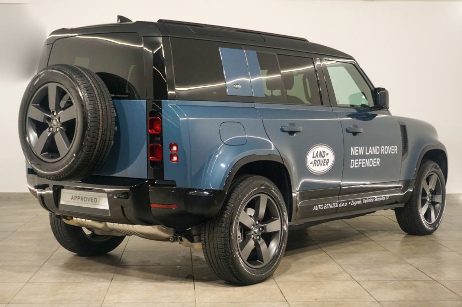 LAND ROVER DEFENDER 3.0 X-DYN SE, 2023 god.