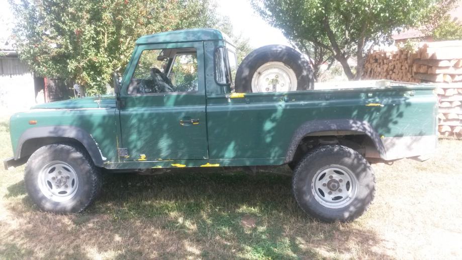 Land Rover Defender 300 tdi pick up, 1999 god.