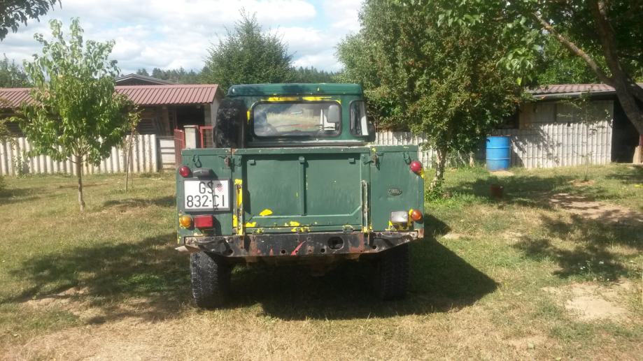 Land Rover Defender 300 tdi pick up, 1999 god.