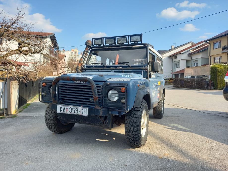 Land Rover Defender TDi, 1997 god.
