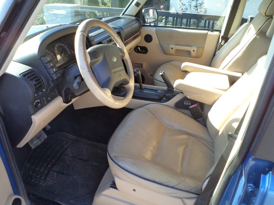 Land Rover Discovery HSE Td5, 2002 god.