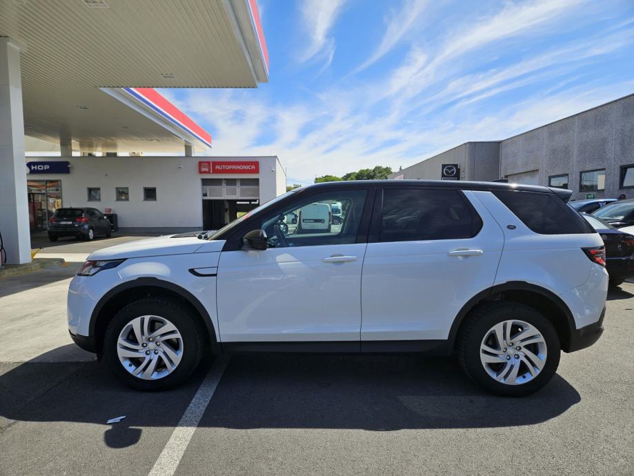 LAND ROVER DISCOVERY SPORT BASE 2.0D MHEV AWD A9, 2020 god.