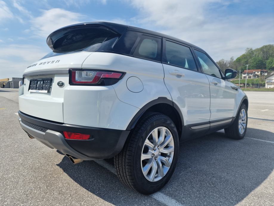 Land Rover Range Rover Evoque 2.0 D SE, 2017 god.