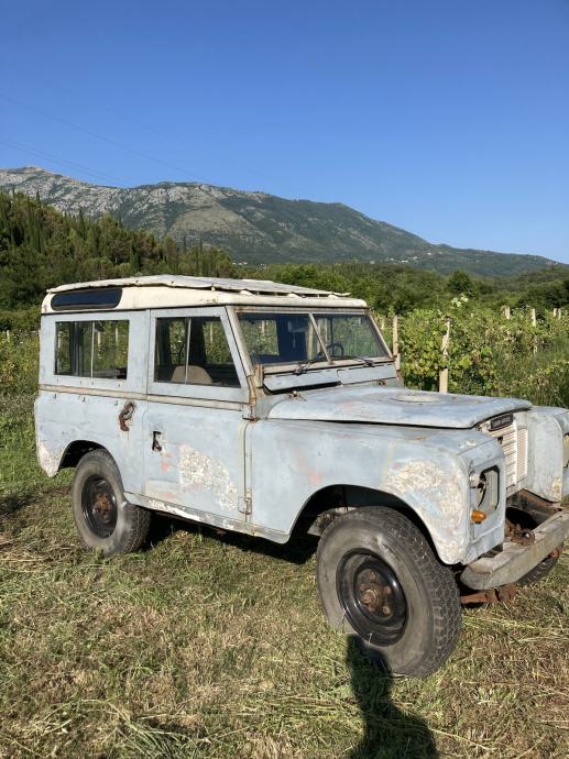 Land Rover Series 3 Defender, 1977 god.