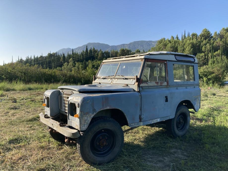 Land Rover Series 3 Defender, 1977 god.