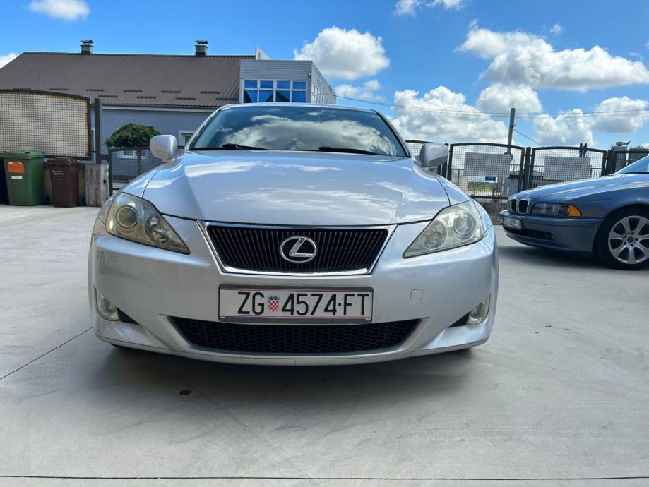 Lexus IS 220d, 2008 god.