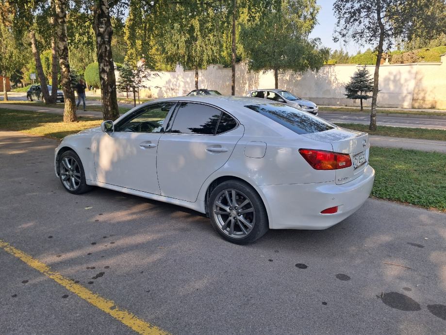 Lexus IS 220d Sport, 2008 god.
