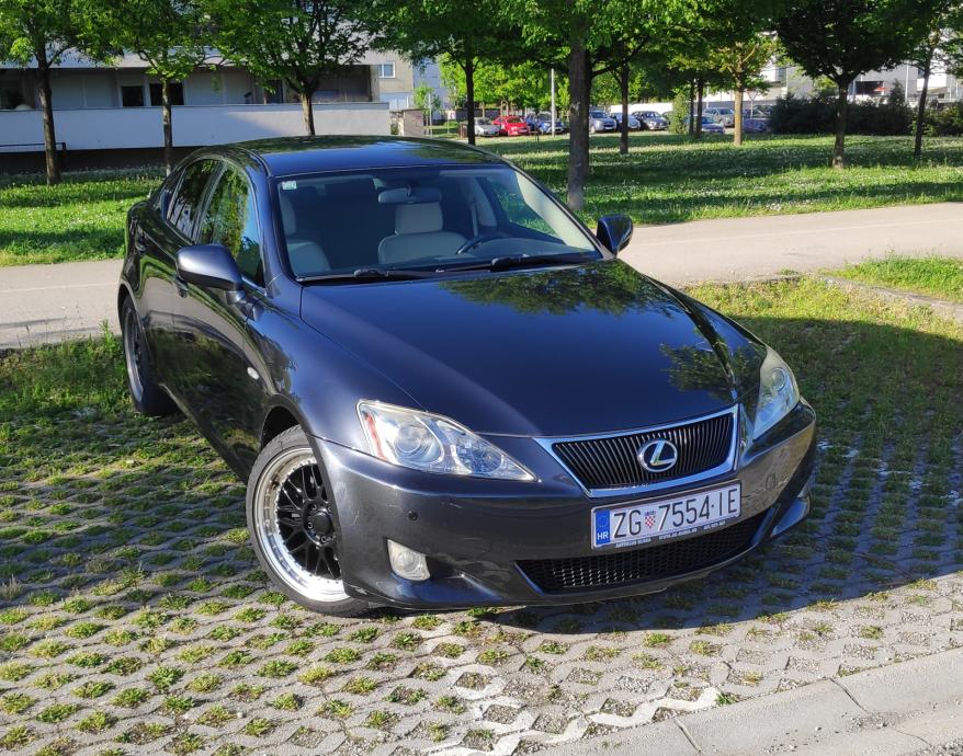 Lexus IS 250, 2007 god.