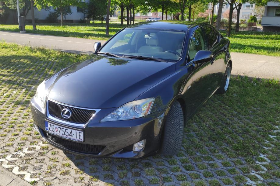 Lexus IS 250, 2007 god.