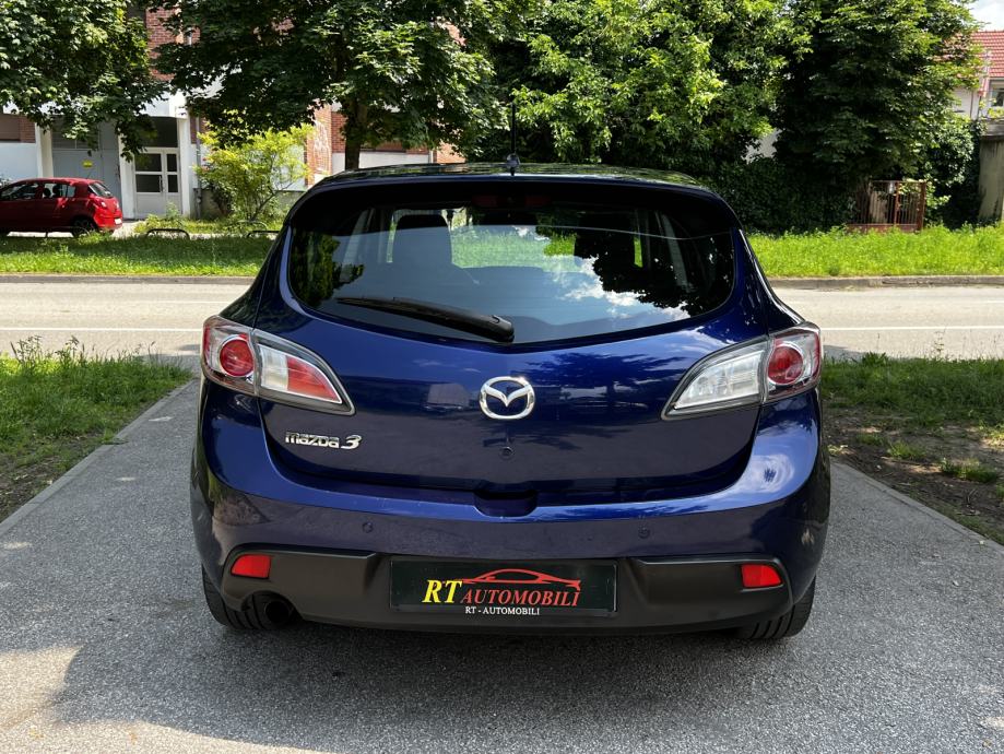 Mazda 3 1.6D CD110 *EXCLUSIVE LINE* NOVI MODEL TOP STANJE!!, 2009 god.