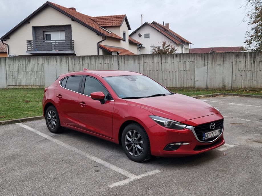 Mazda 3 G120 Revolution ** 72.000km **, 2017 god.