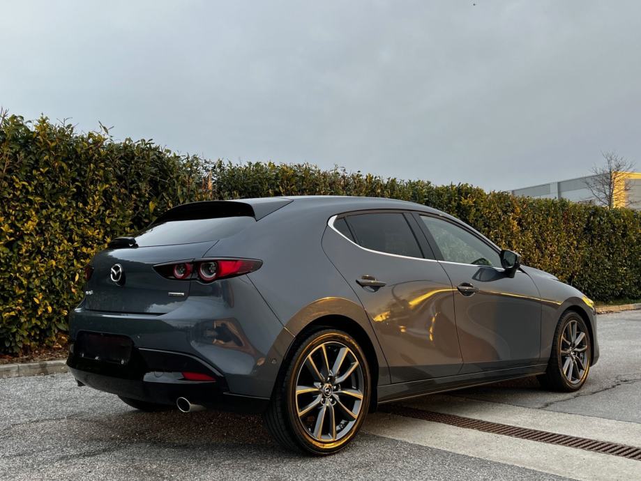 Mazda 3 G122 2020 SOUND, STYLE, SAFETY,PLUS, 2019 god.