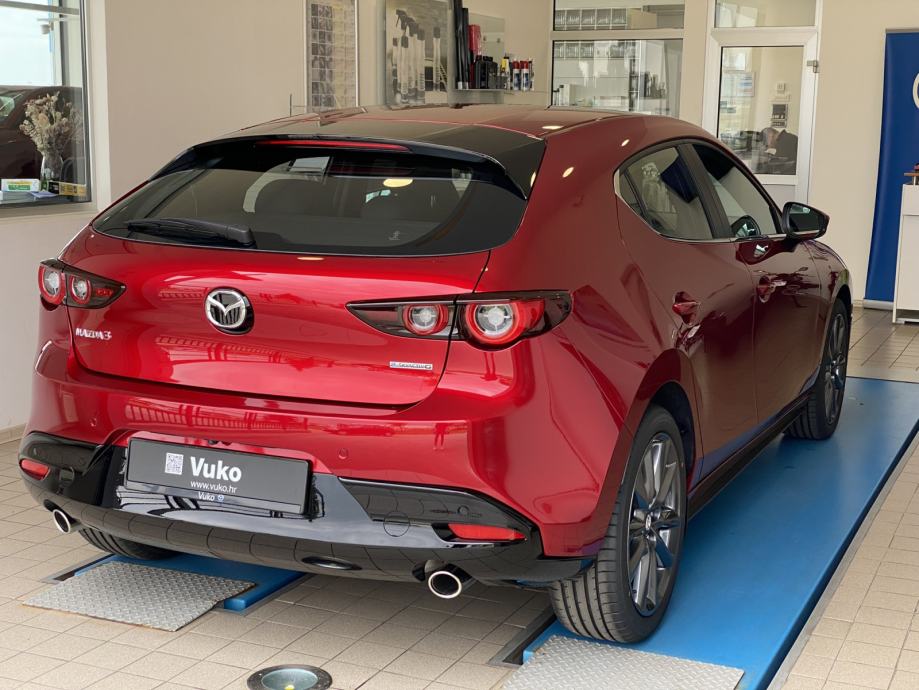 Mazda 3 HB G122 Plus, 2023 god.