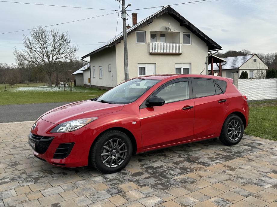 Mazda 3 SP 1.6i Comfort Edition, 1.vl,kupljena nova u Hrvatskoj,benzin ...