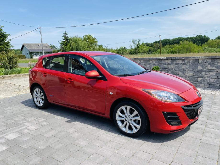 Mazda 3 SP 1.6i MIRAI PLUS,kupljena nova u Hrvatskoj,servisi u Mazdi ...