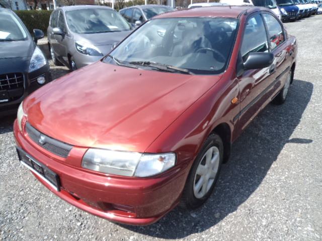 Mazda 323 1.3I, 1998 god.