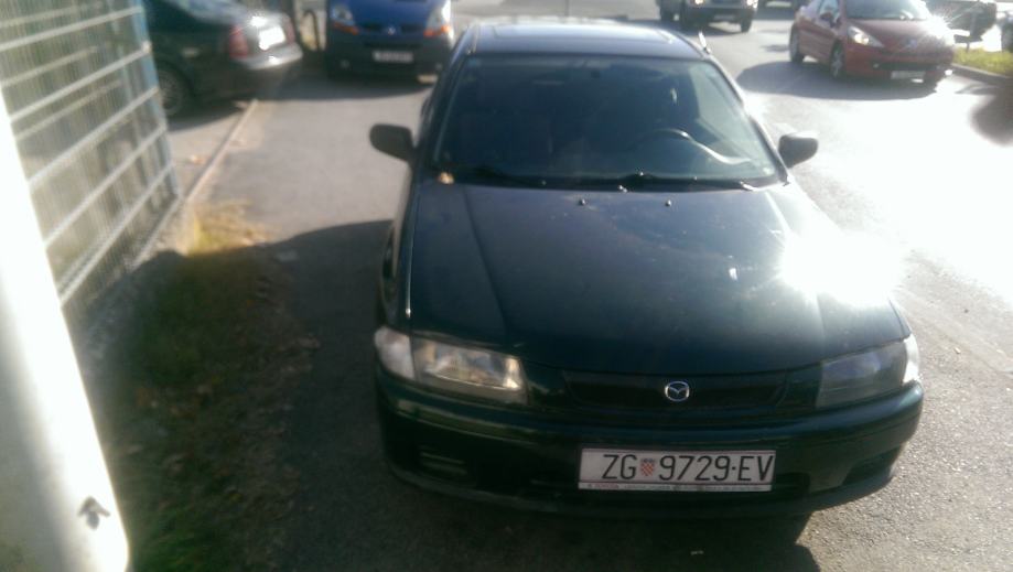 Mazda 323 1,3 i, 1999 god.
