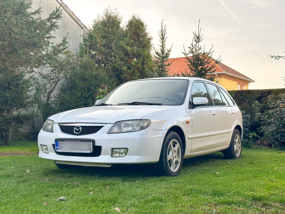 Mazda 323 F 2,0, 2003 god.