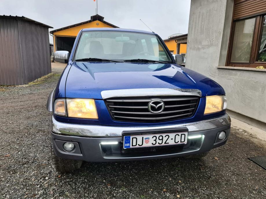 Mazda B-2500 pick-up 4x4, 2005 god.