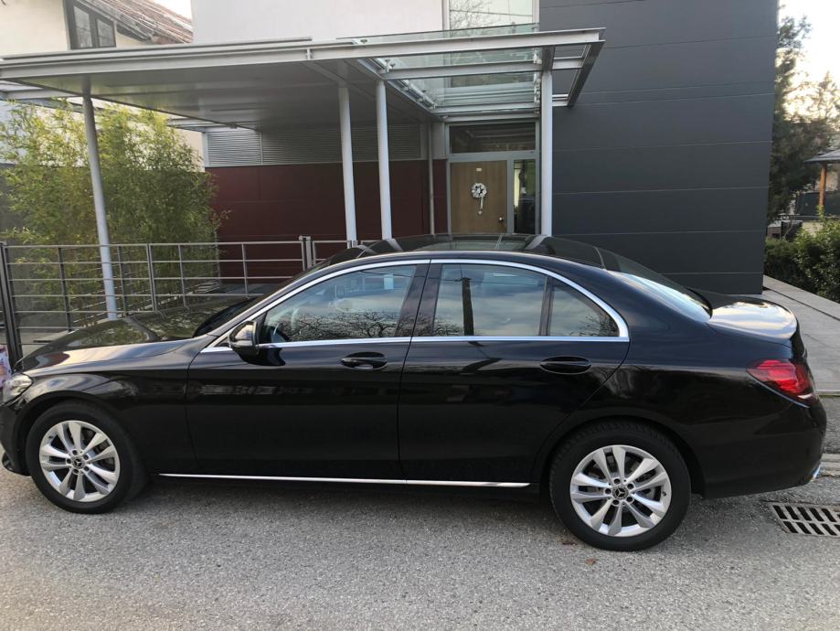 Merc-Benz C 220 D automatik. Nije uvoz, 52500 km, 2018 god.