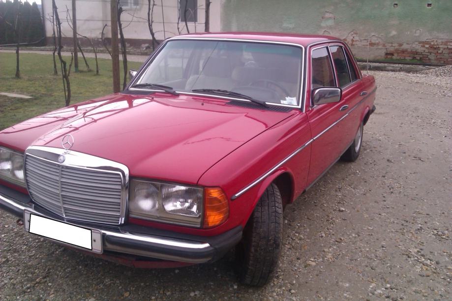 Mercedes 123 300d, 1982 god.