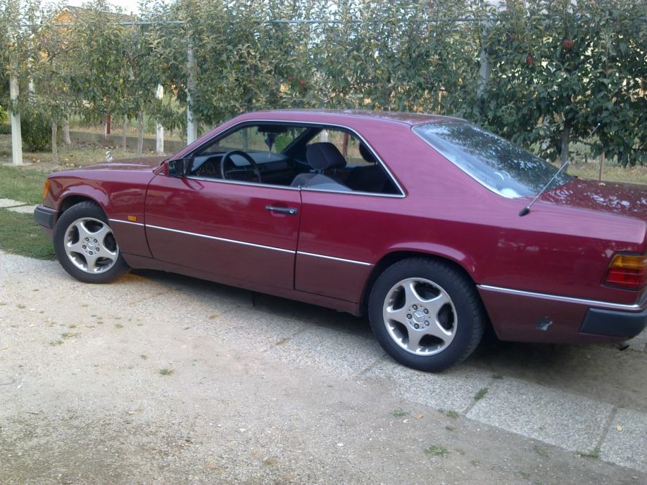 Mercedes Benz 200 CE, 1992 god.