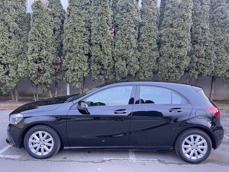 MERCEDES A-KLASA 160D REDIZAJN 2017. REG 1/24 NOVE GUME SAMO 58 000 km ...