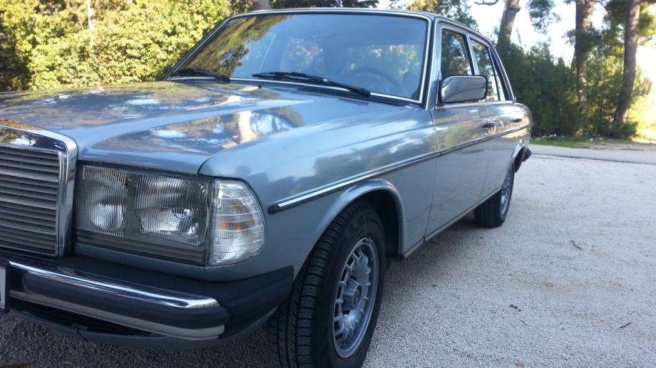 Mercedes-Benz 123 300 D, 1981 god.