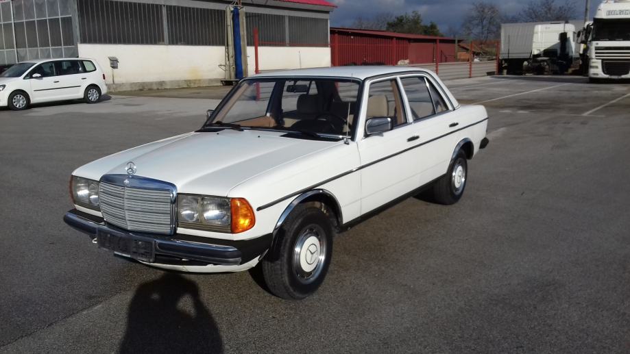 Mercedes-Benz 200D, ODLIČNO STANJE!, 1982 god.