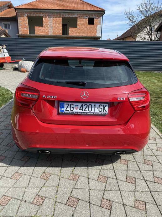 Mercedes-Benz A-klasa 200 CDI održavan i očuvan, 2014 god.