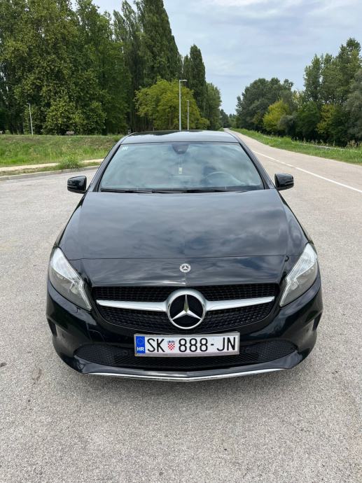 Mercedes-Benz A-klasa A 180 - ALU, NAVI, PARK SENZORI, 2017 god.