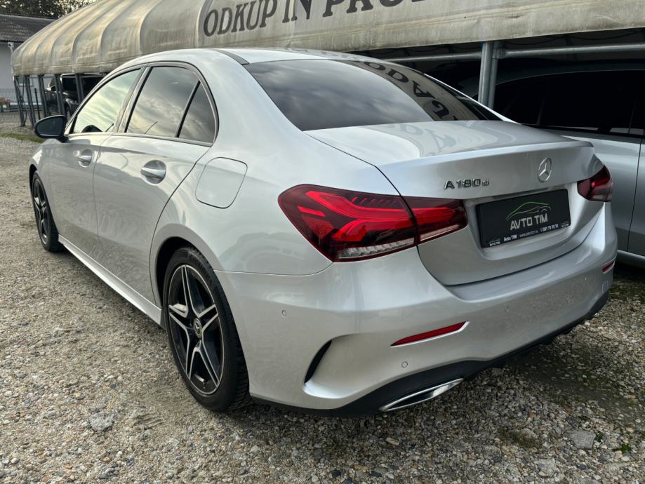 Mercedes-Benz A-Razred A 180 d Avt. AMG, 2020 god.