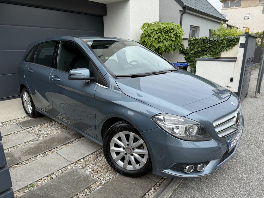 Mercedes-Benz B-klasa 180 CDI, 2014 god.