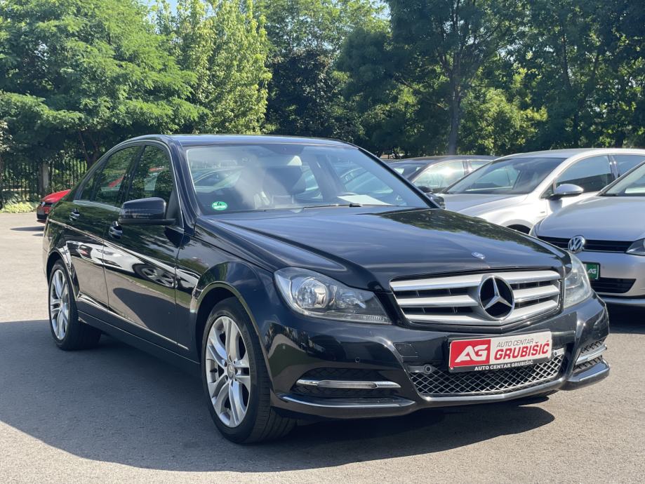 Mercedes-Benz C 200 CDI Avantgarde *Top stanje!*, 2013 god.