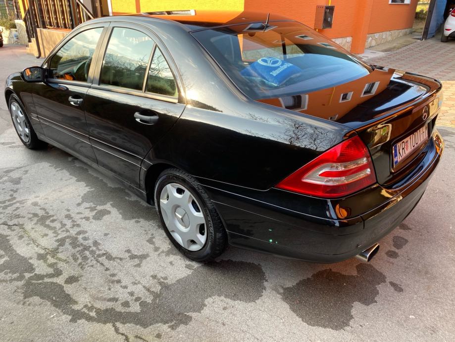 Mercedes-Benz C-klasa 200 Classic, 2005 god.