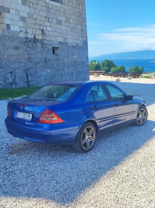 Mercedes-Benz C-klasa 200 Classic, 2001 god.