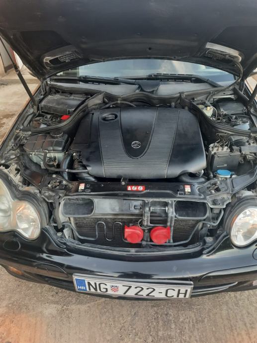 Mercedes-Benz C-klasa 200 Classic, 2005 god.