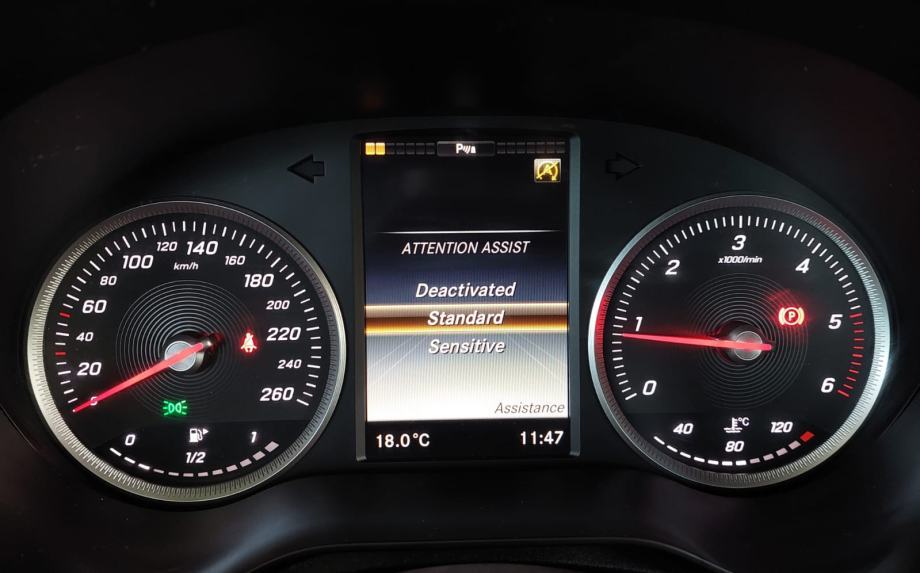 Mercedes-Benz C-klasa 200 D ALU NAVI 2XPDC TEMPOMAT GARAN DO 2 GOD ...