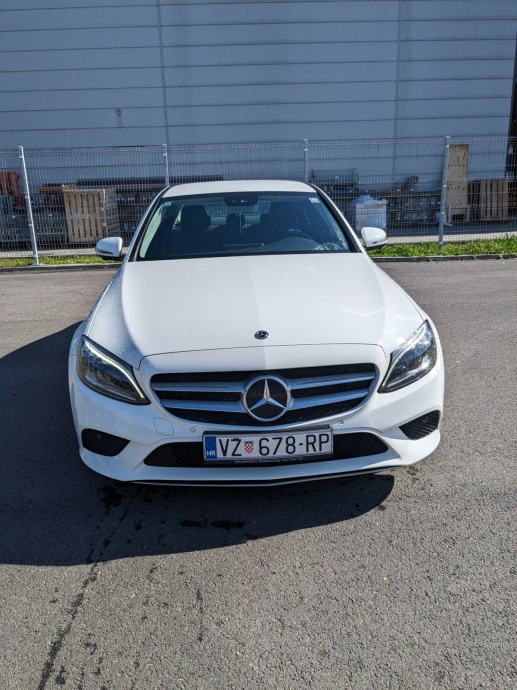 Mercedes-Benz C-klasa 200 D REG do 7/24 MBeam 9G DCC Koža 360KAM, 2018 god.