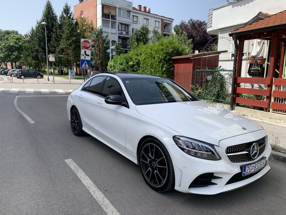 Mercedes-Benz C-klasa 220 d AMG Line Night paket, 2018 god.