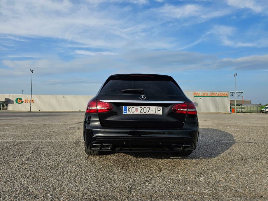 Mercedes-Benz C-klasa s205 t-model 220 D AMG automatic, 2019 god.