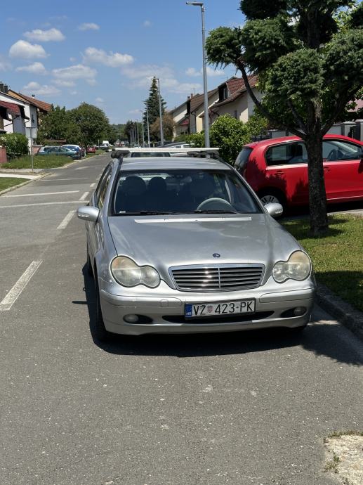 Mercedes-Benz C-klasa 220, 2002 god.