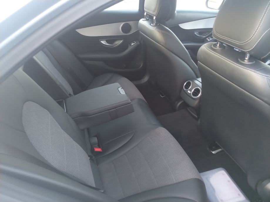 Mercedes-Benz C-klasa C 220d 4 matica avangard automatik, 2017 god.