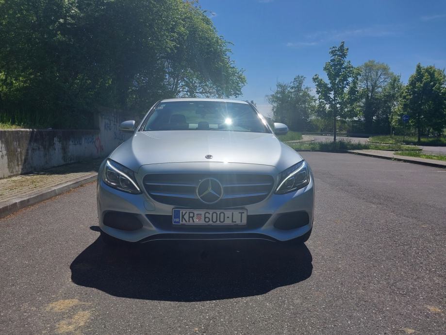 Mercedes-Benz C-klasa C 220d 4 matica avangard automatik, 2017 god.