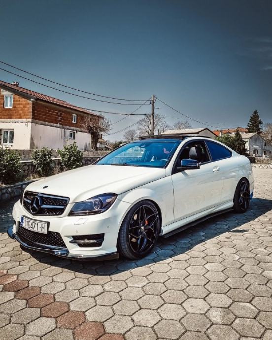 Mercedes-Benz C-klasa Coupe 250 CDI BITURBO, 2011 god.